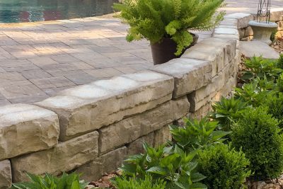 Kodah wall block creates the look of natural quarried limestone
