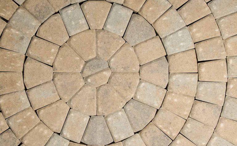 Paver Circle kit allows you to add interest and curves to your patio.