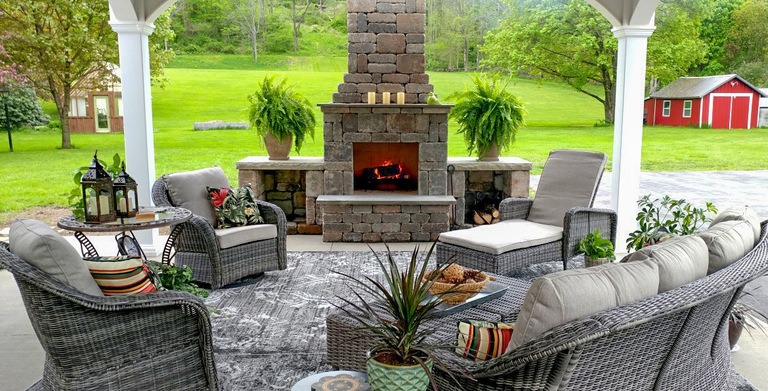 DIY Outdoor Fireplace Kit "Fremont" makes hardscaping cheap and easy!
